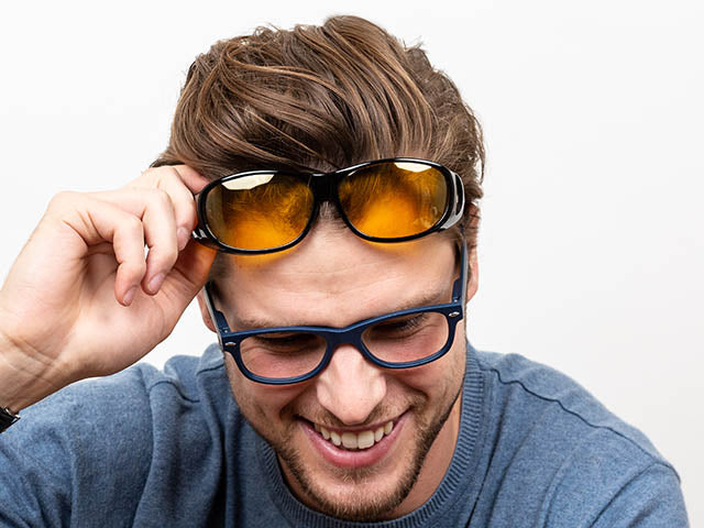 Sunglasses 'Night-Vision Coverspecs' Black - Goodlookers